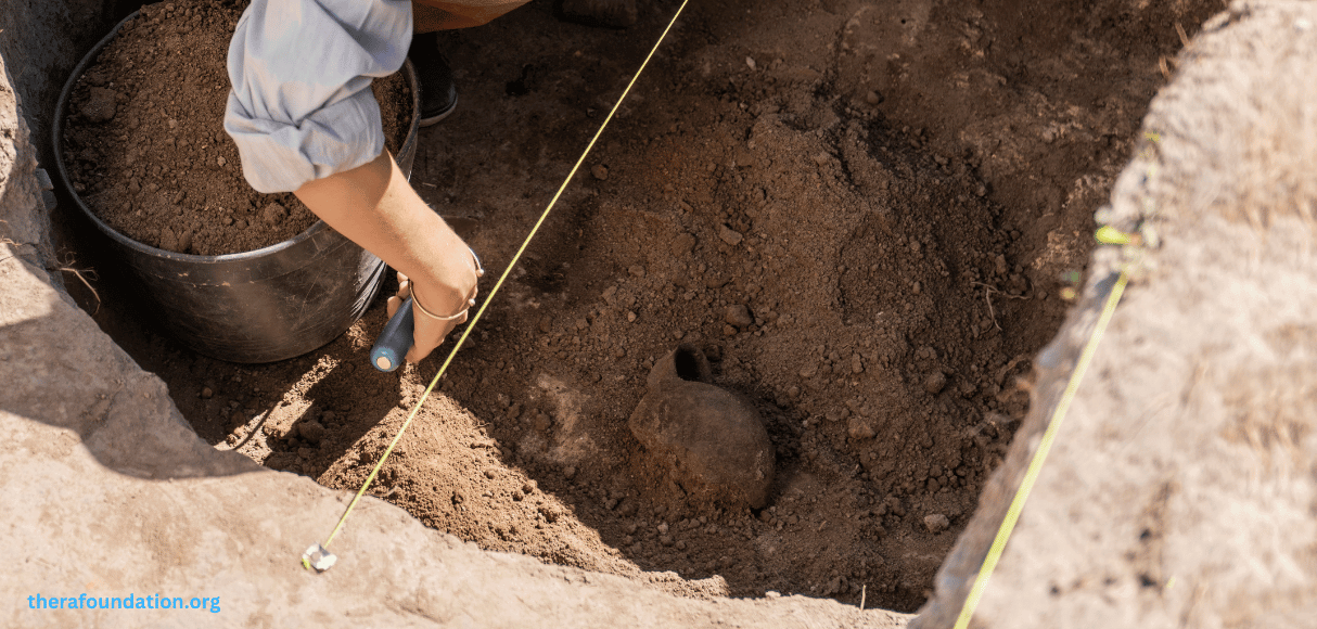 Visiting Akrotiri Archaeological Site (The Complete Guide!)