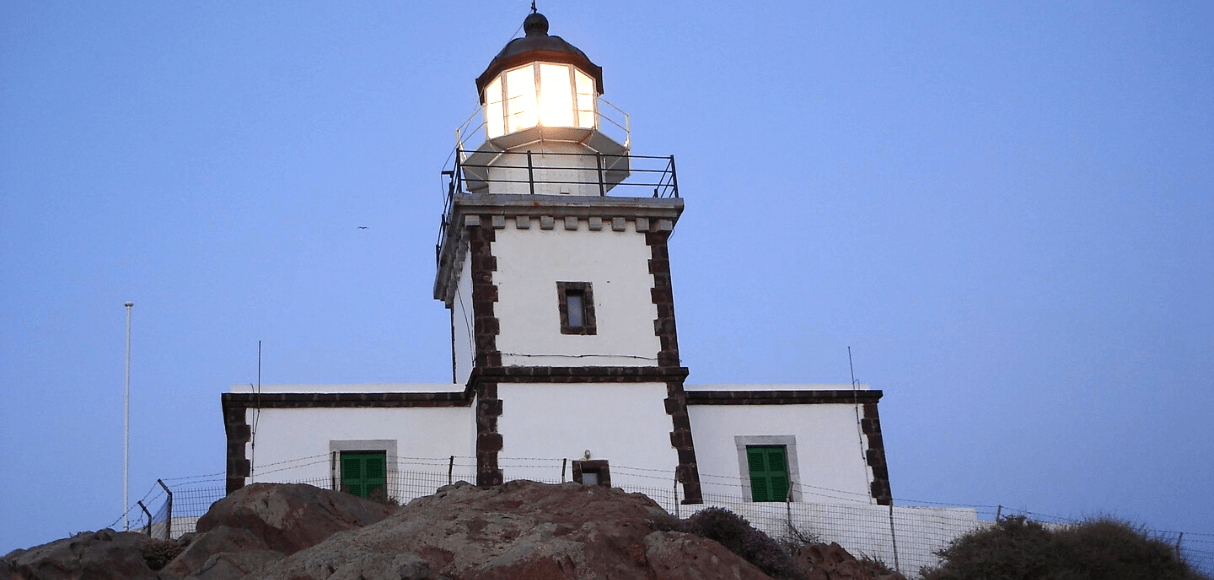 Visiting Akrotiri Lighthouse (What to know before you go!)